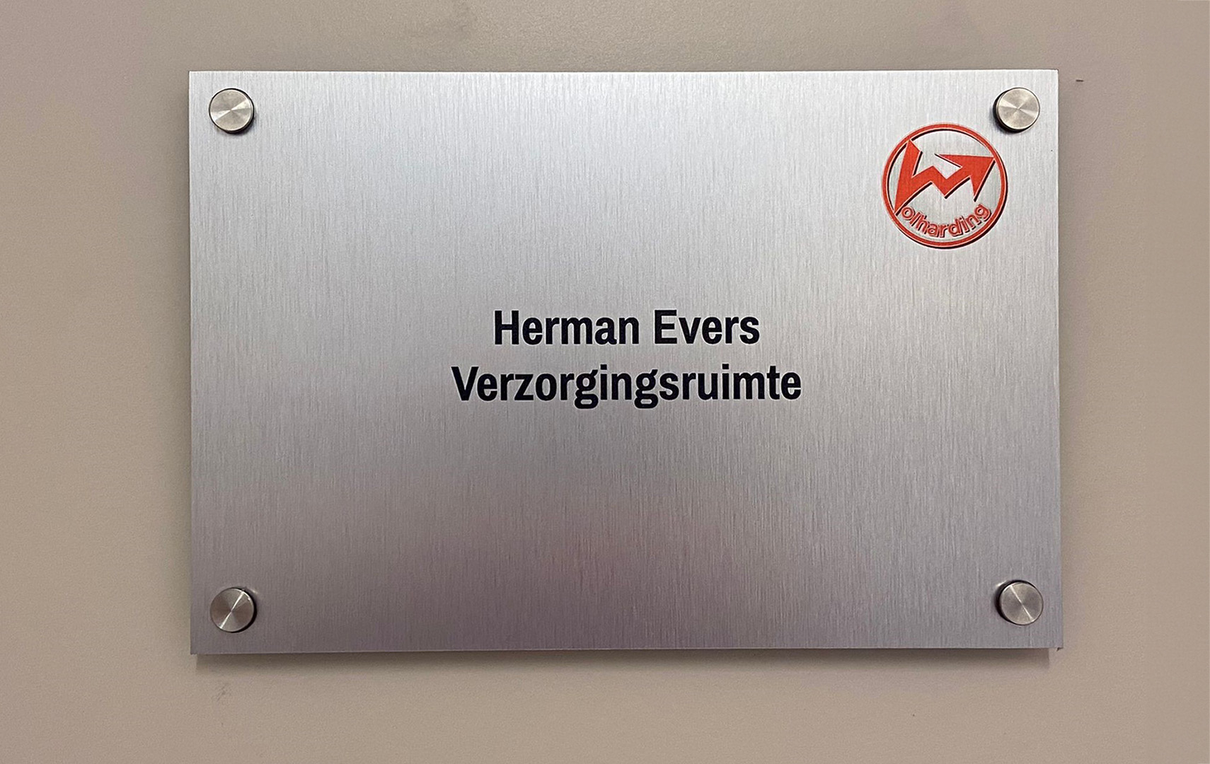 Eerbetoon Volharding aan wijlen Herman Evers | RKVV Volharding