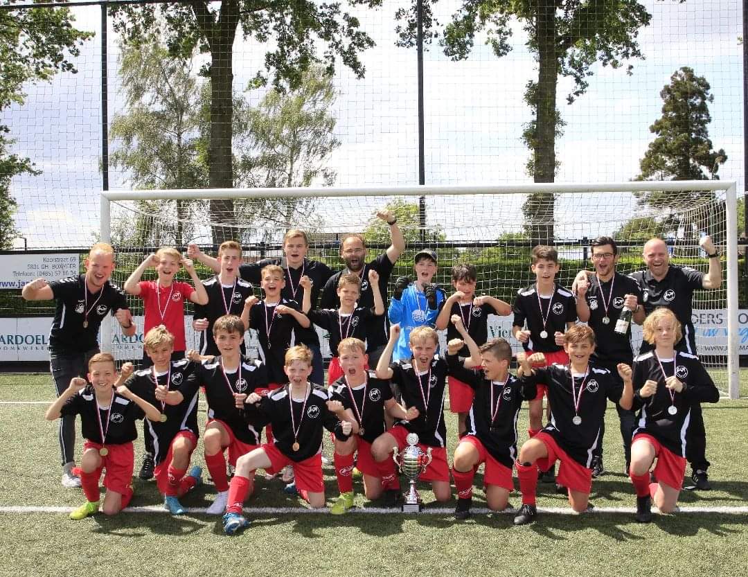 Volharding JO13-1JM kampioen | RKVV Volharding